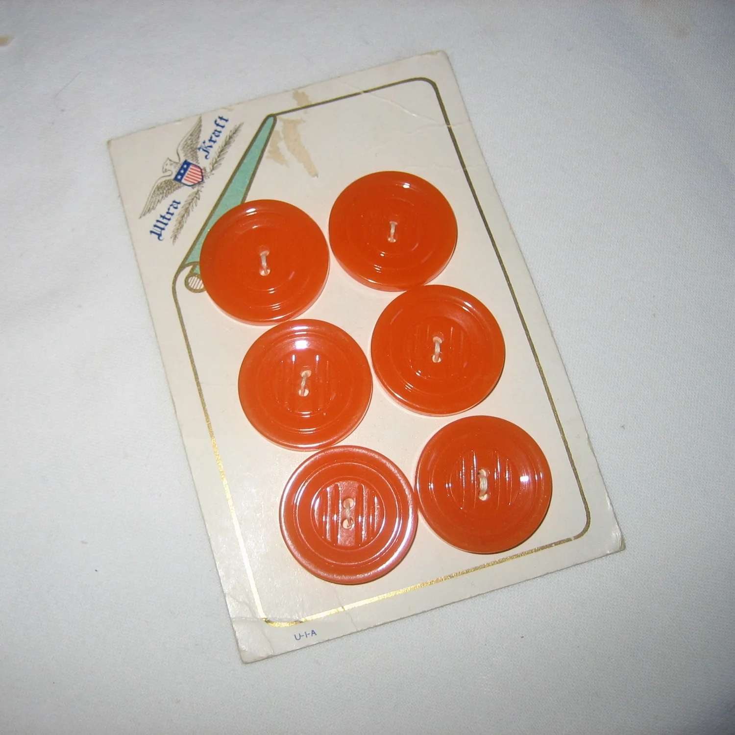 Sewing & Fiber Craft Supplies & Tools Vintage Bakelite Button Buttons ...