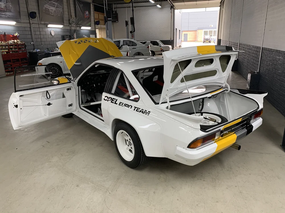 Opel Manta 400 — Heuvel Motorsport