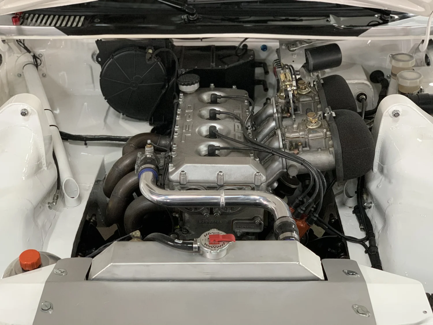 Opel Manta 400 — Heuvel Motorsport