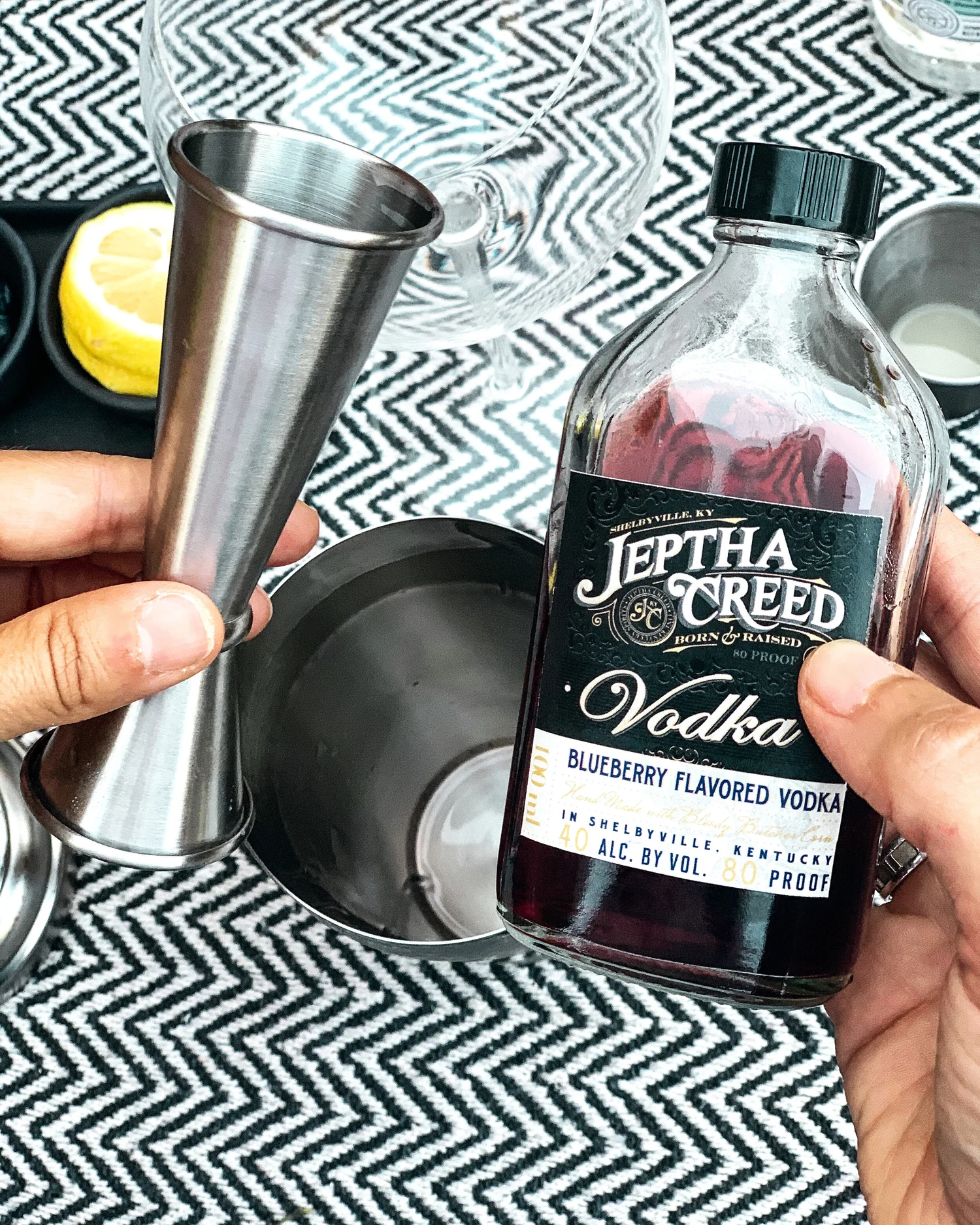 Be a responsible Mixologist at home