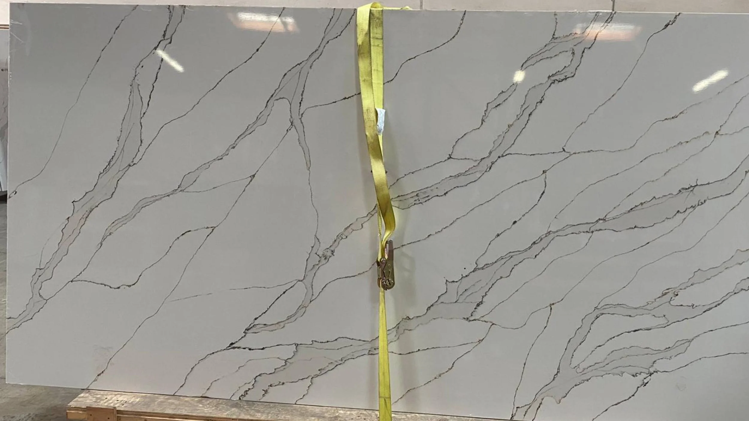 Halki Quartz. Gray quartz with marble inspired veins in Puerto Rico