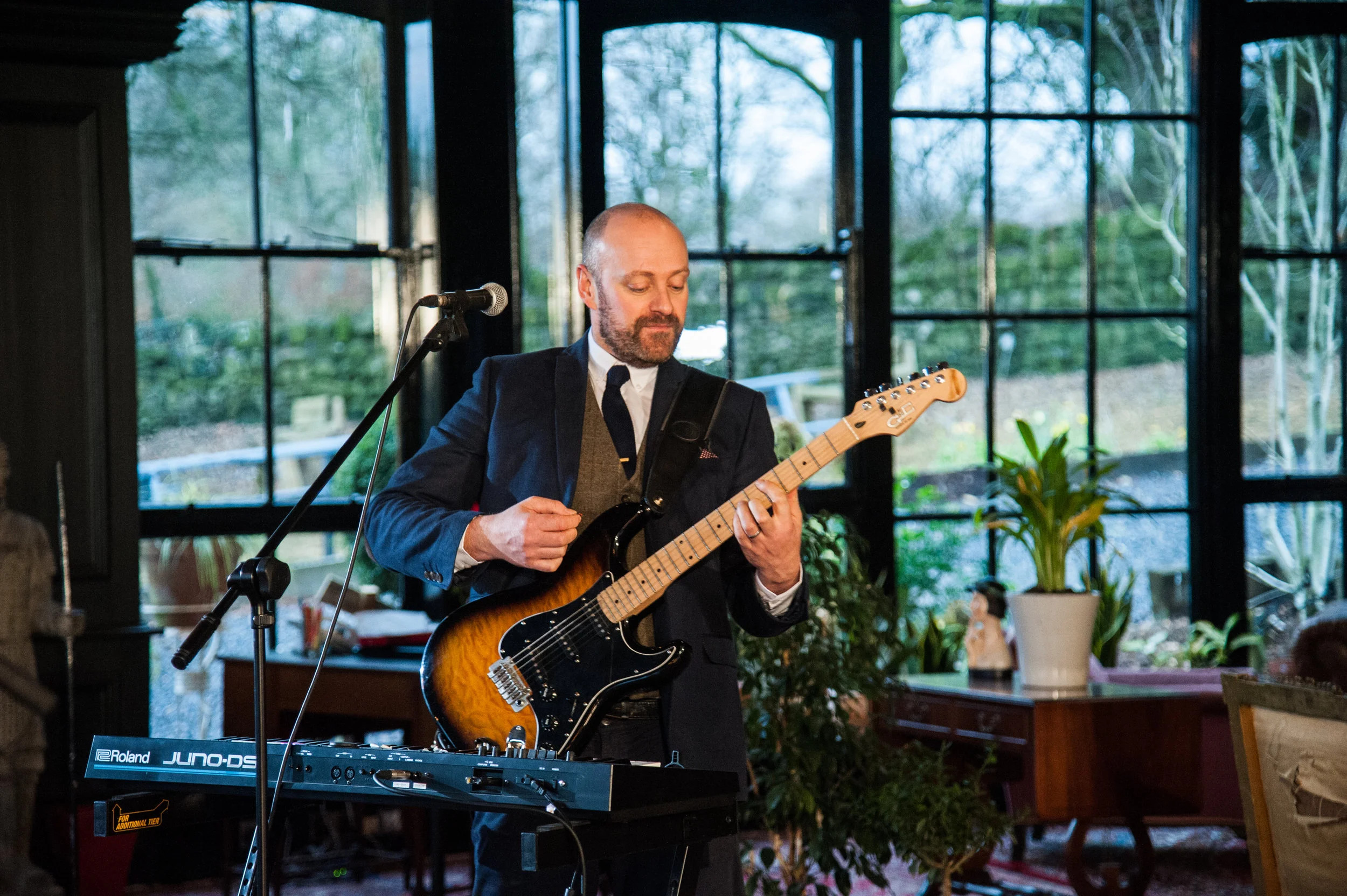 Best Wedding Bands & Wedding Singers in Ireland & Dublin