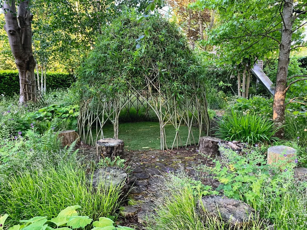 Outdoors | Garden Dens for Grown-Ups | The Simple Things