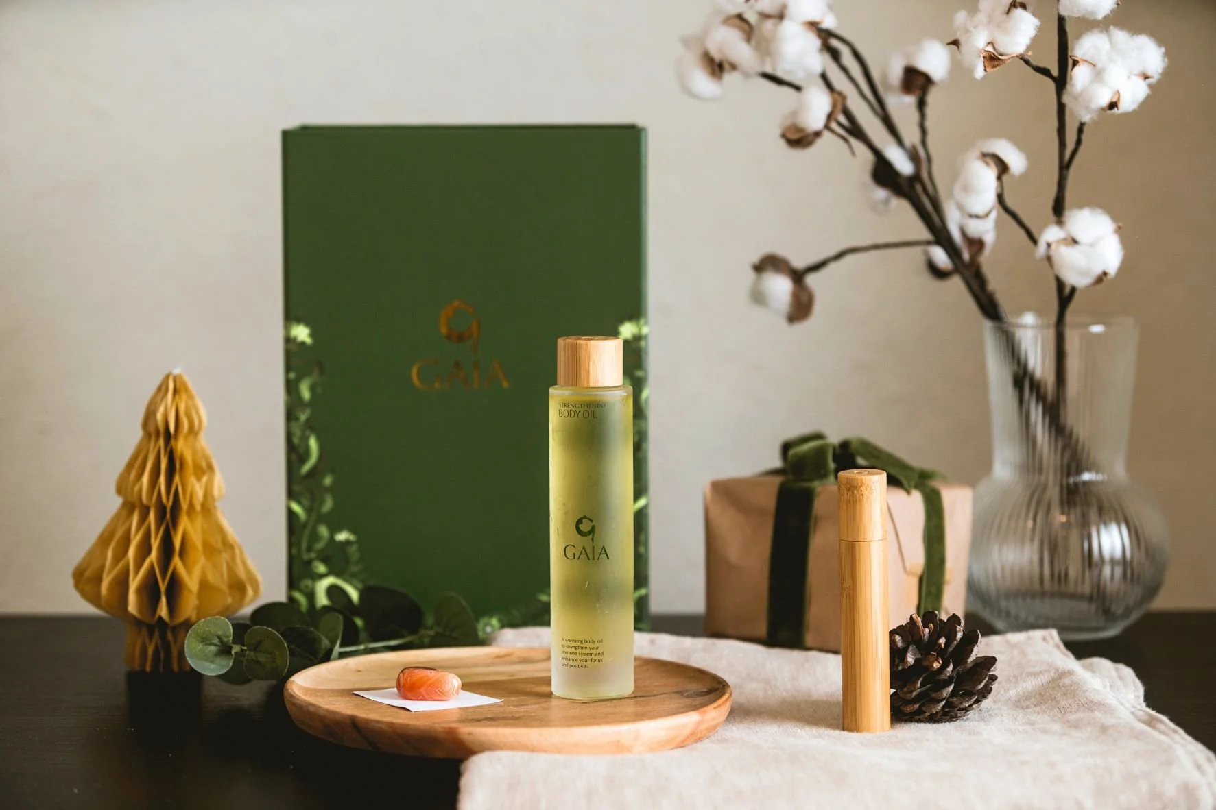 Sponsored post | The Gift of Giving | The Simple Things
