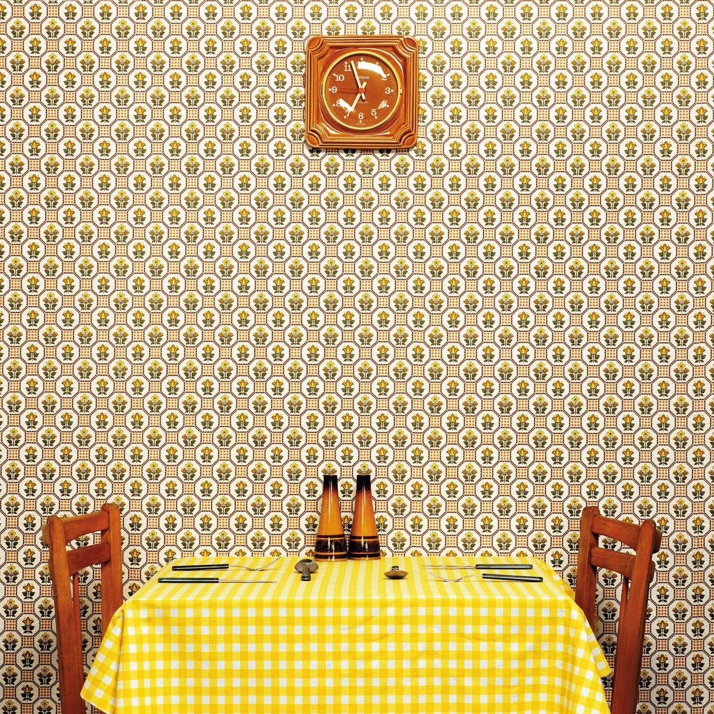 Magic | Do the Tablecloth Trick | The Simple Things