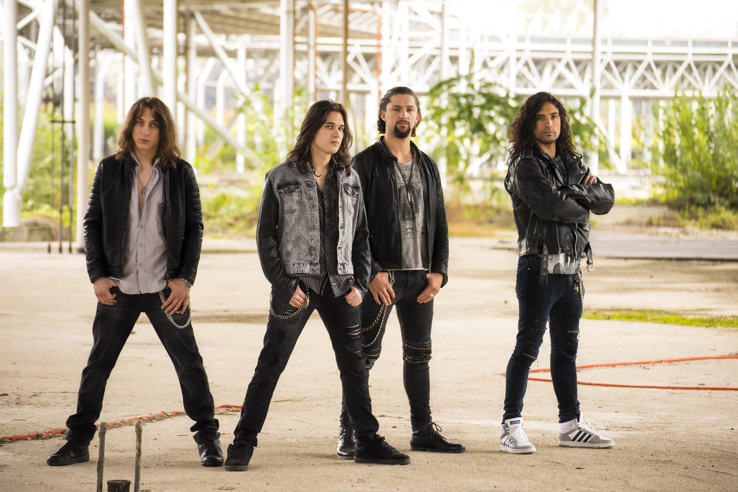 Animal Drive - Back To The Roots EP (Album Review) — Red Guitar Music