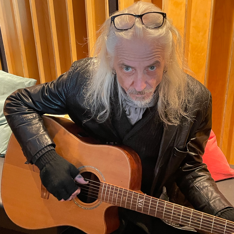 Ledfoot and Ronni Le Tekrø - Limited Edition Lava Lamp (Album Review ...