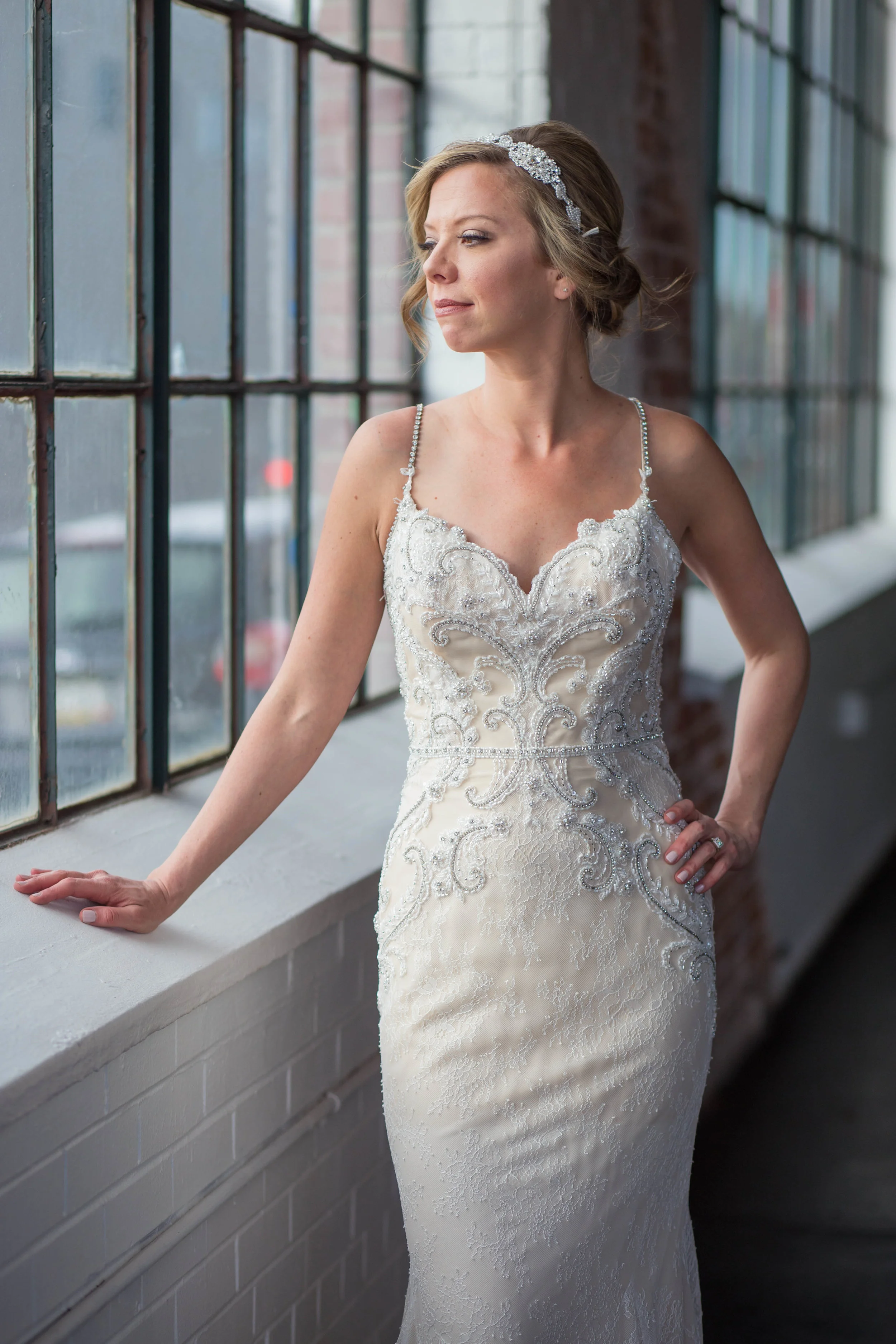A Gatsby-Inspired Styled Wedding — The Overwhelmed Bride // Wedding ...
