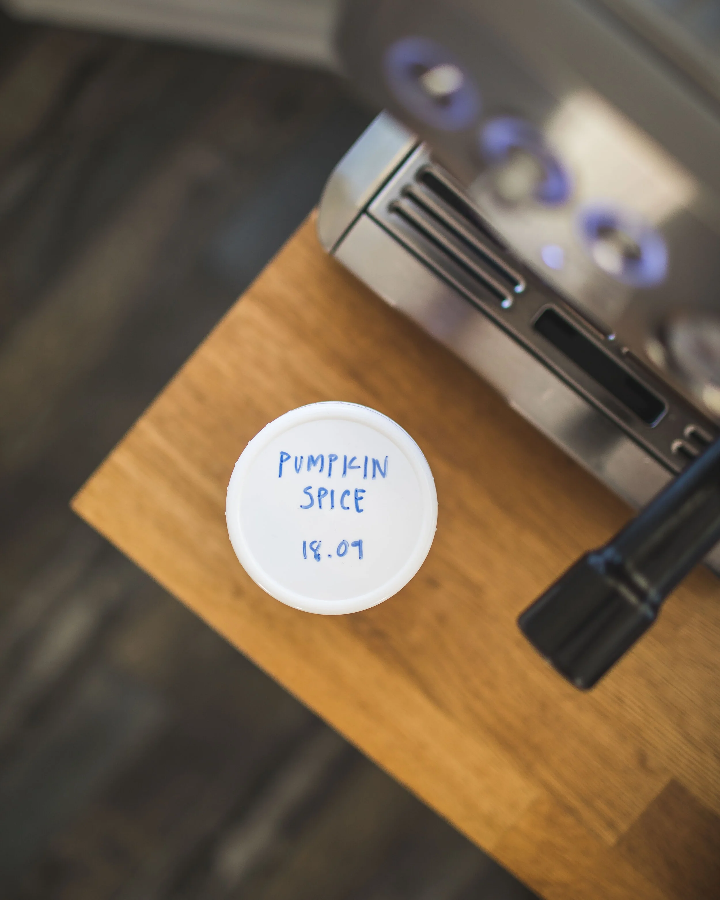 Homemade Pumpkin Spice Latte - Best #PSL Ever! — Alexander Mills ...