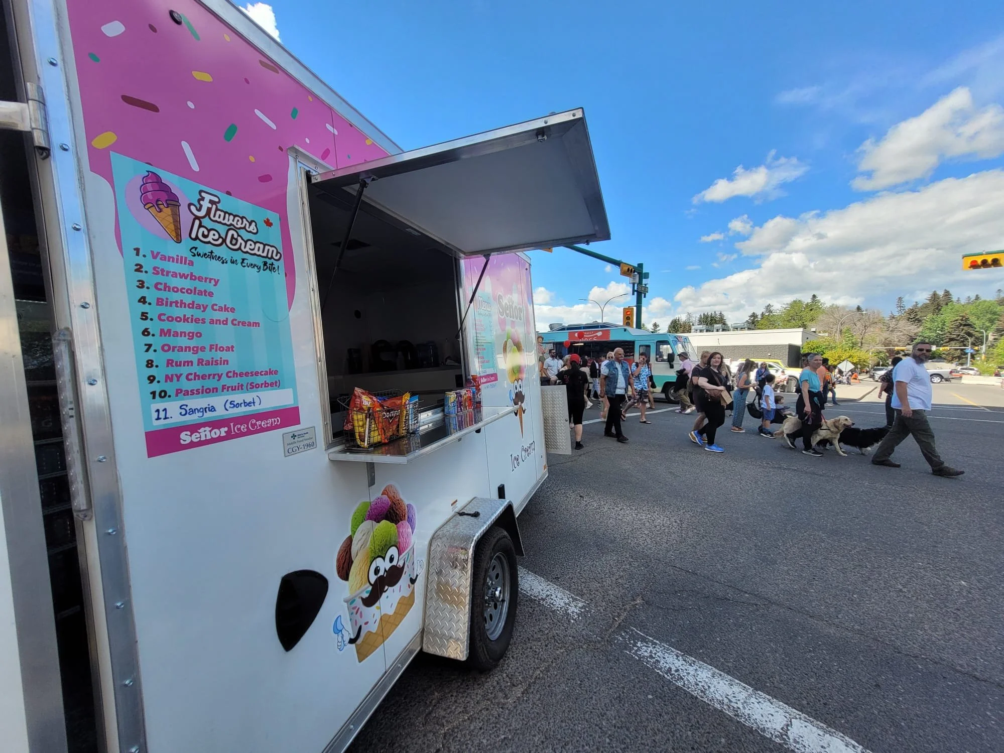 Sweet Treats - Señor Ice Cream — YYCFoodTrucks | Calgary Food Truck ...