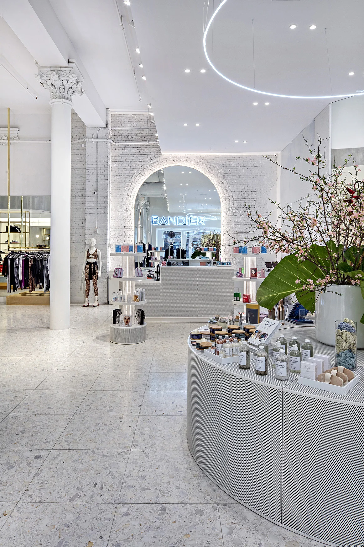 Bandier on Bond — HUXHUX Design