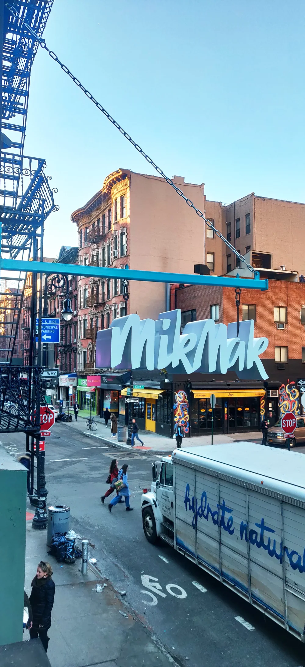 MikMak | Discover Bold Designs — HUXHUX Design Inc.