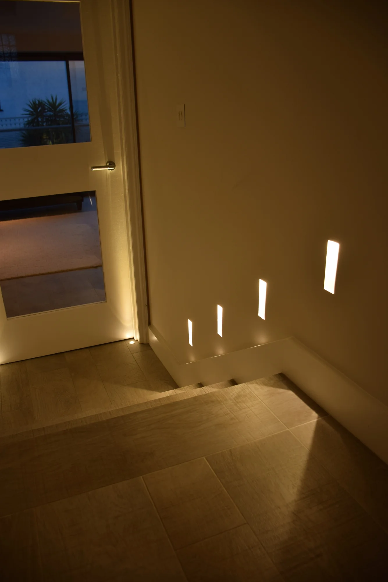 Guide - Hallways — MS Lighting Design