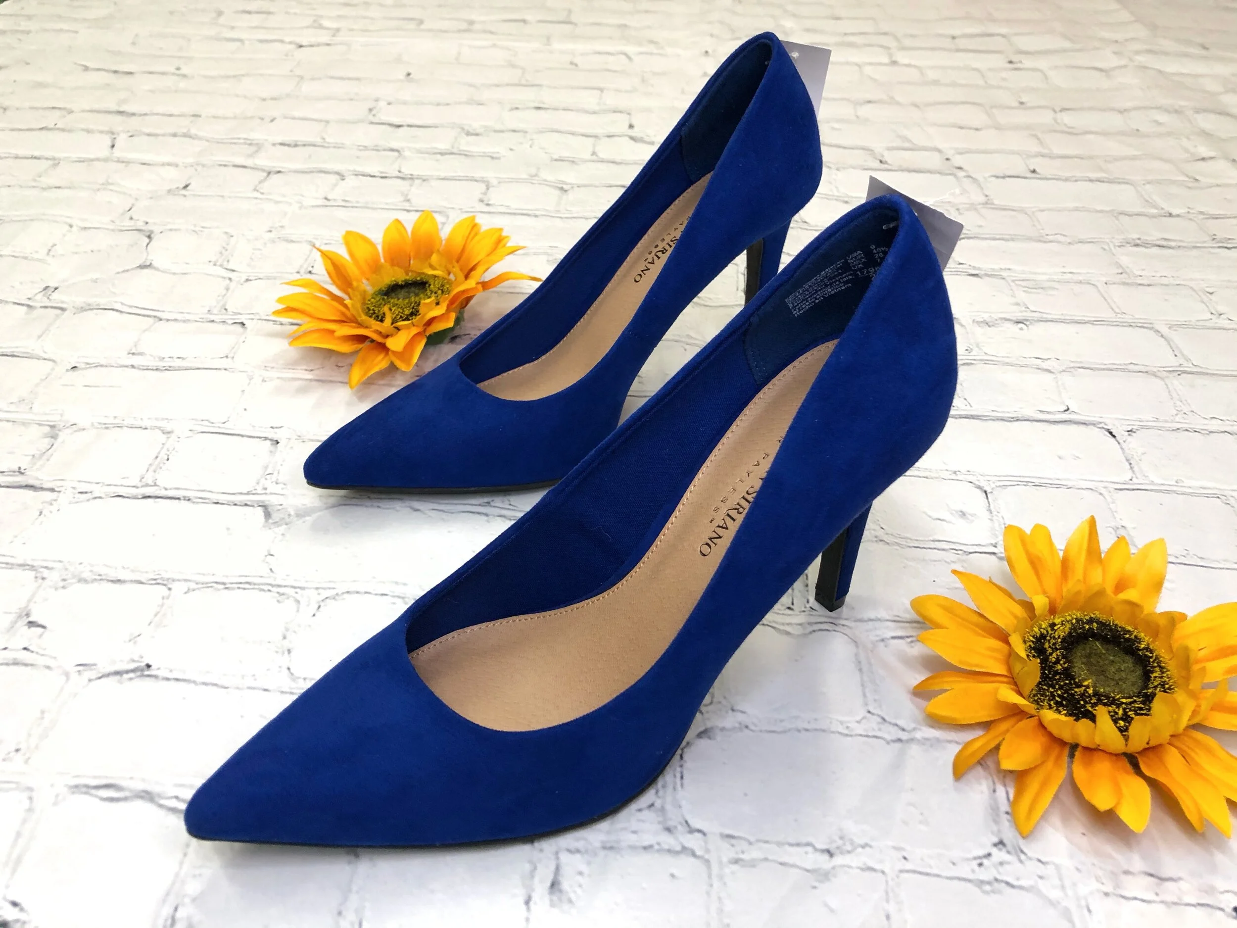 Shoes — Encore Resale Fashions