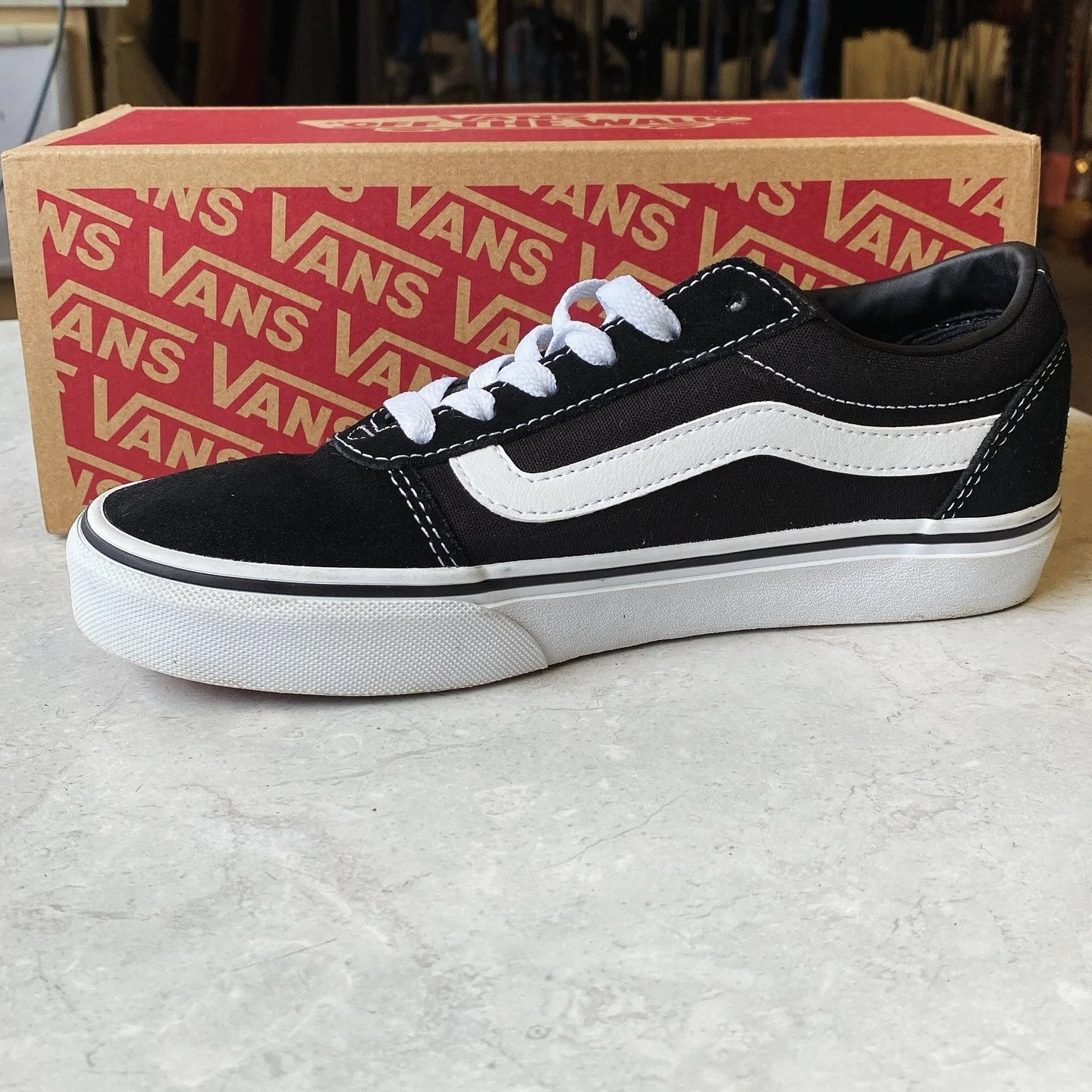 Encore Resale Fashions