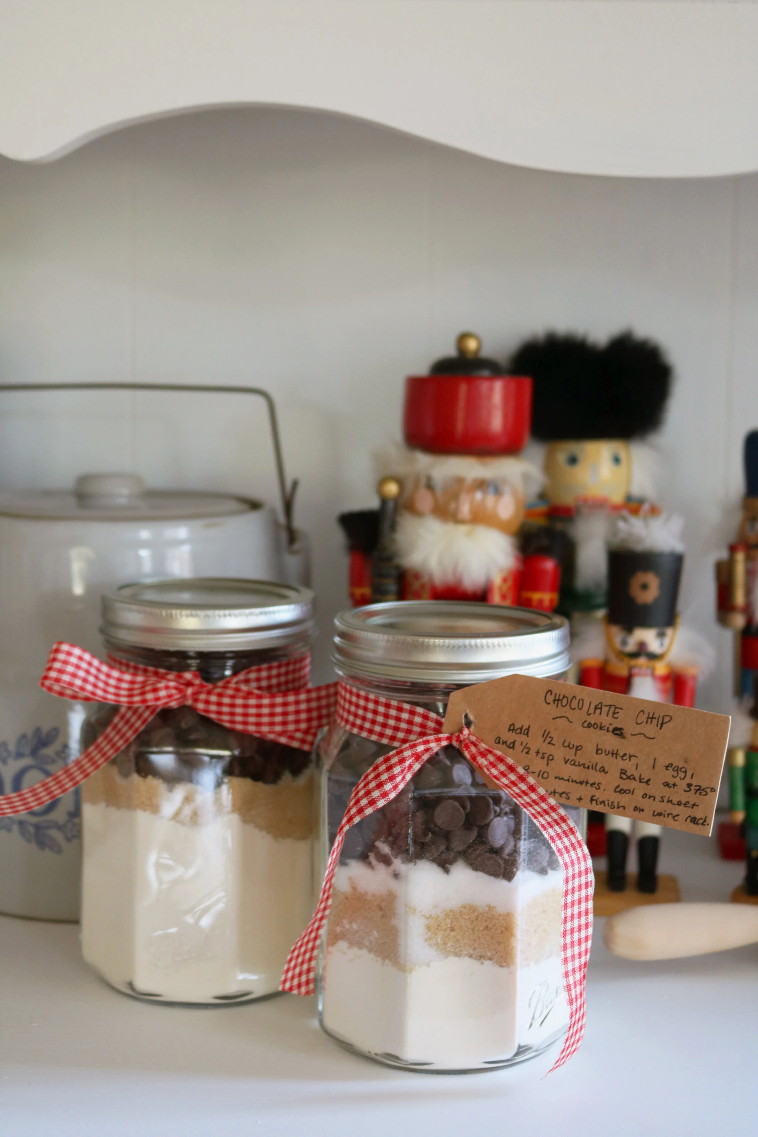 Chocolate Chip Cookies in a Jar with Ball® Canning — Under A Tin Roof™