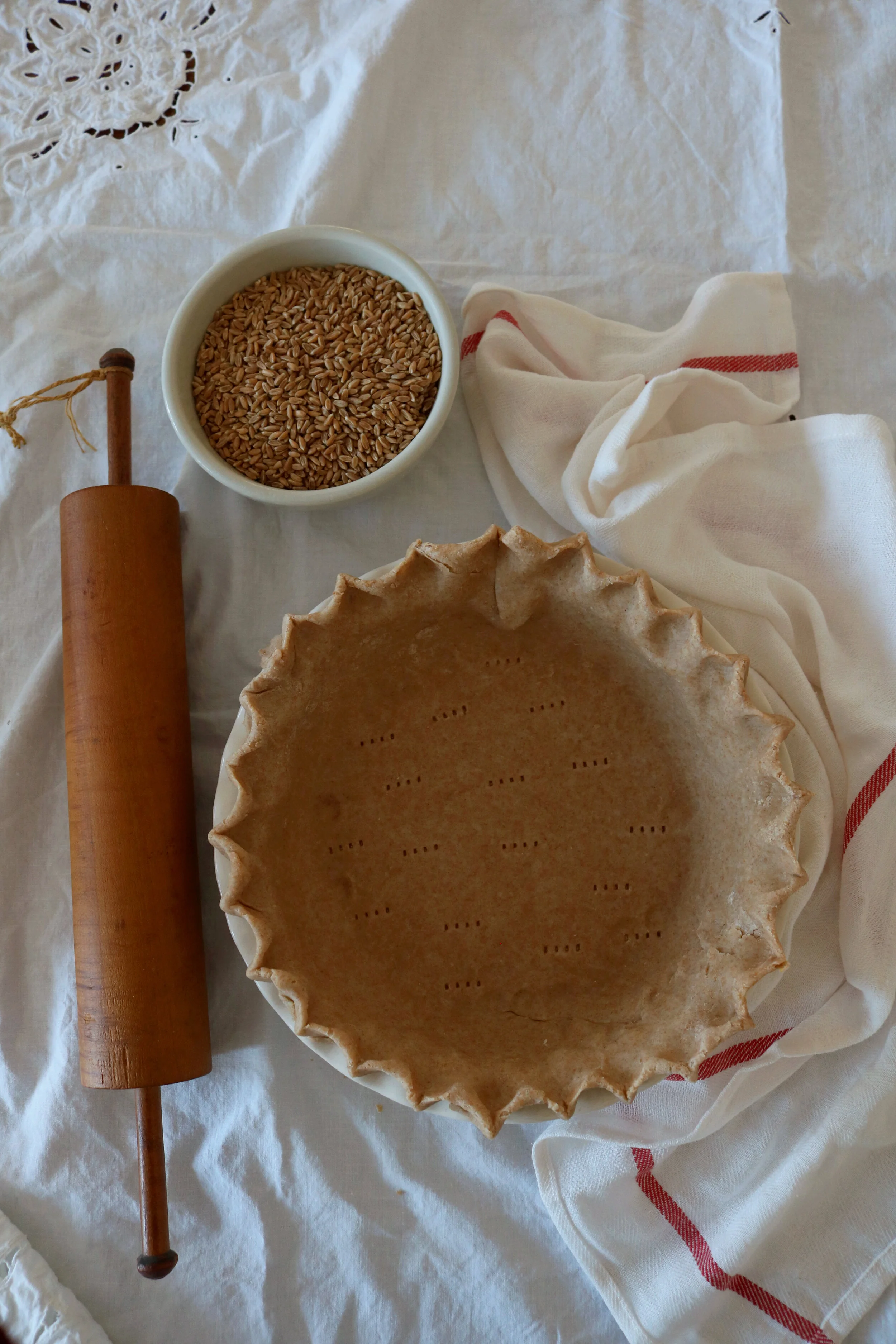 Spelt Pie Crust — Under A Tin Roof™