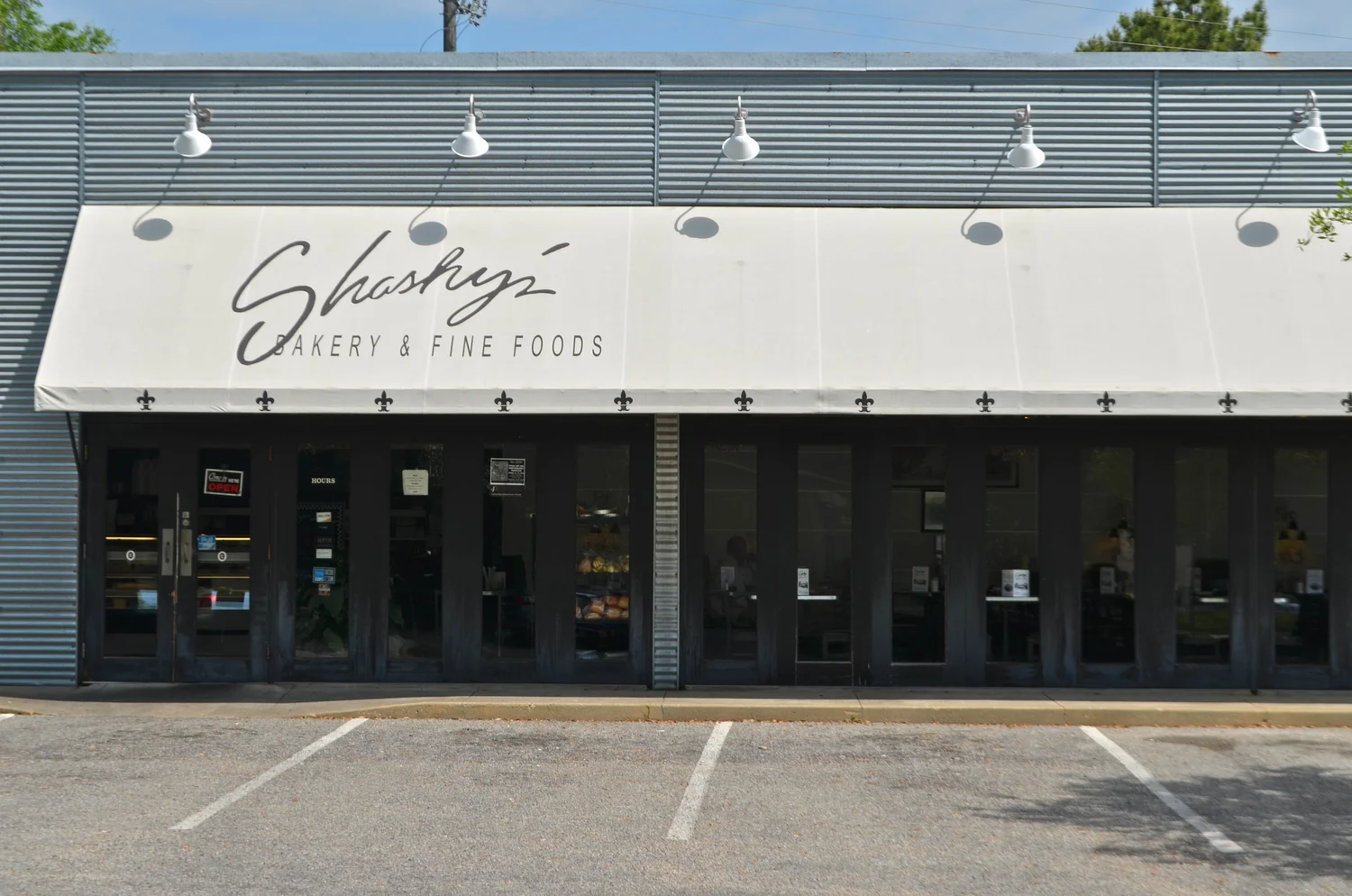 Shashy's Bakery & Fine Foods