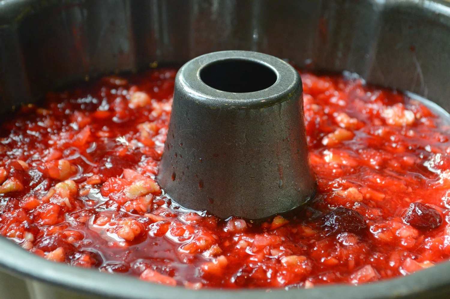 Mom's Cranberry Jello Mold — Unwritten Recipes
