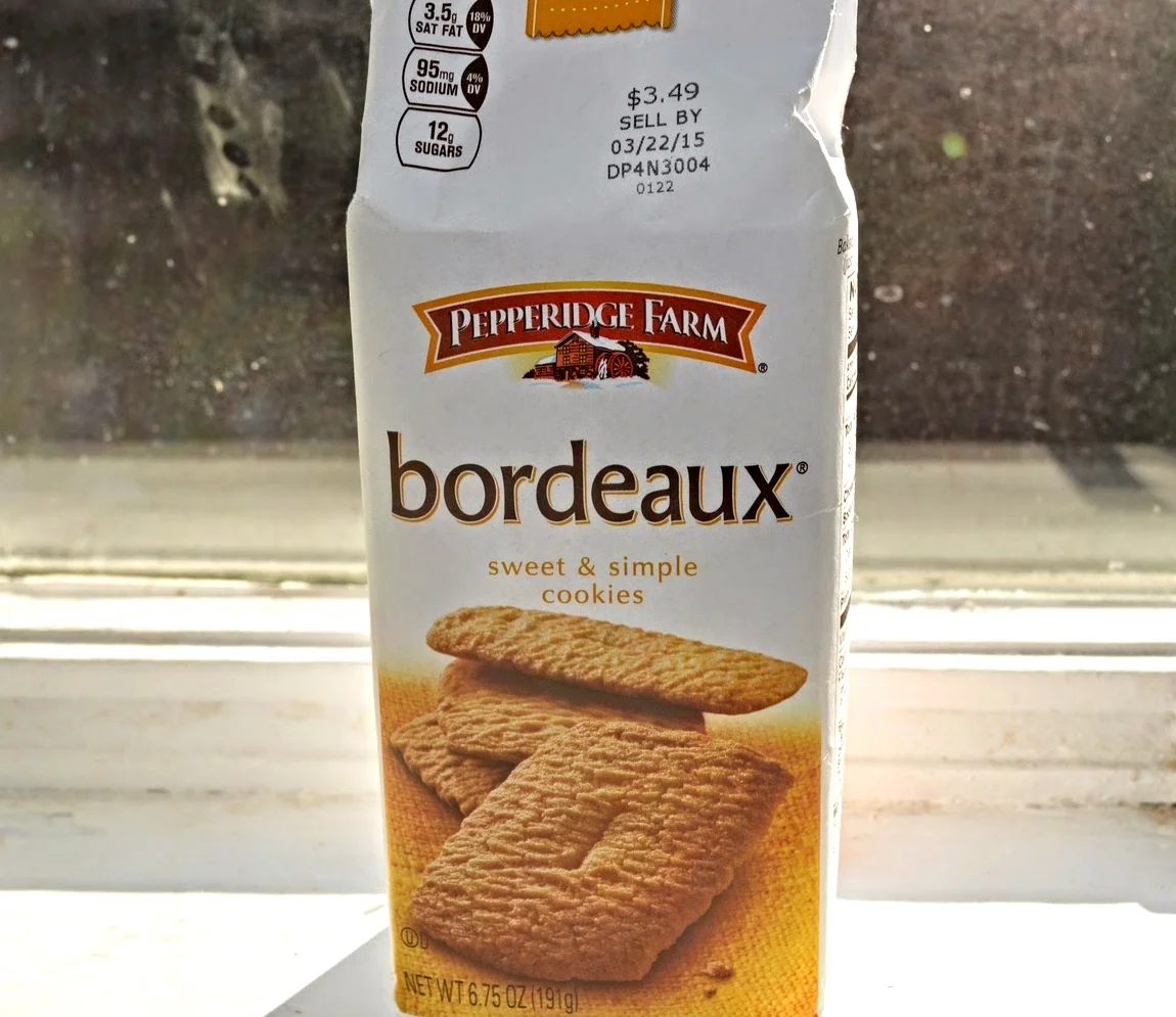 Jenny's Bordeaux Chocolate Sandwich Cookies — Unwritten Recipes