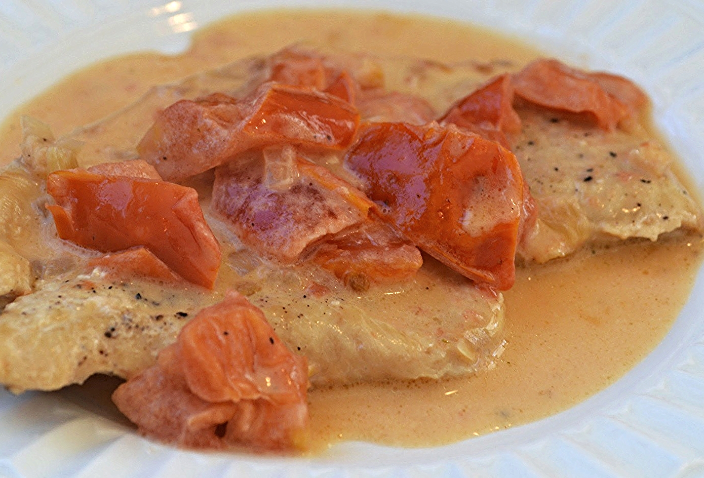 Chicken with Tomatoes in Light Cream Sauce — Unwritten Recipes