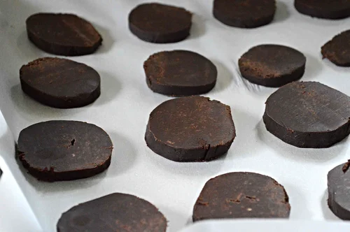 Homemade Oreos — Unwritten Recipes