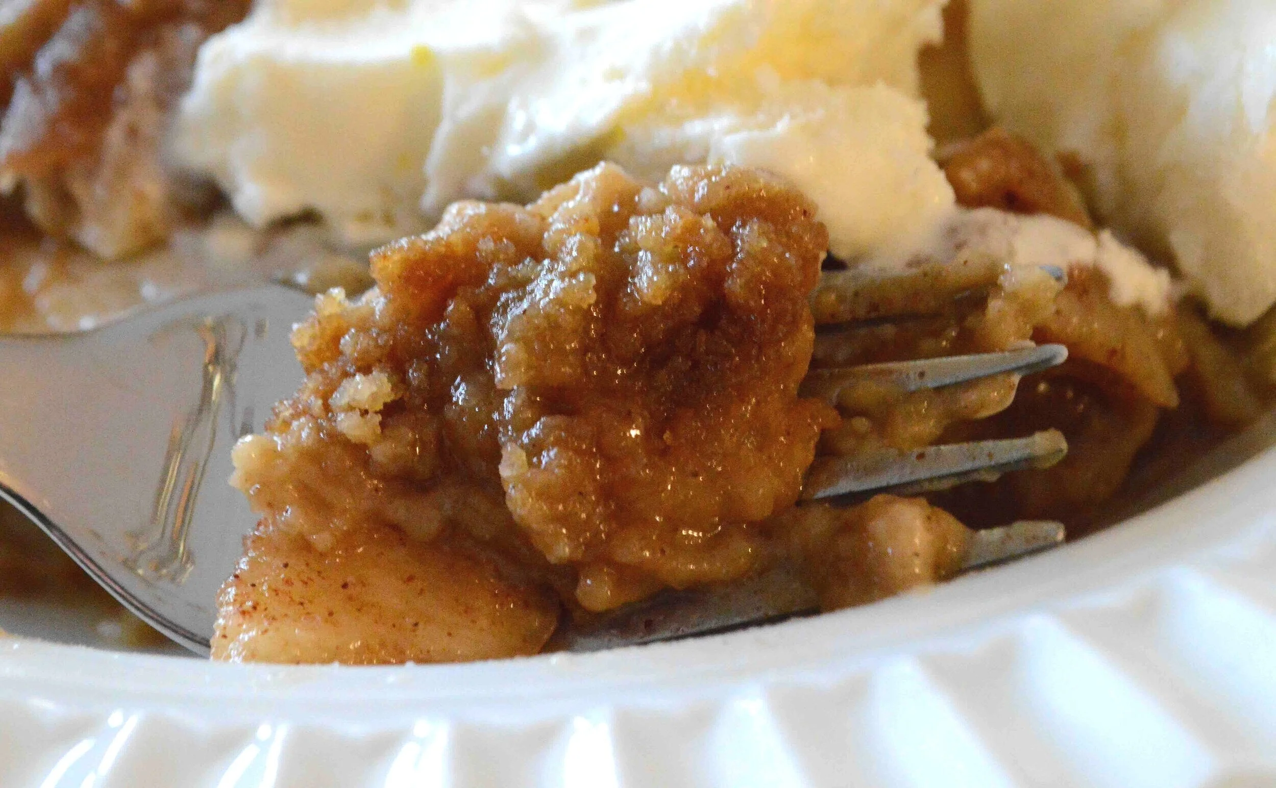 Easy Apple Crumble — Unwritten Recipes