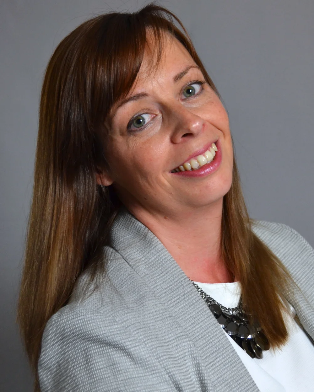Catrin Davies — Stark Talent Agency