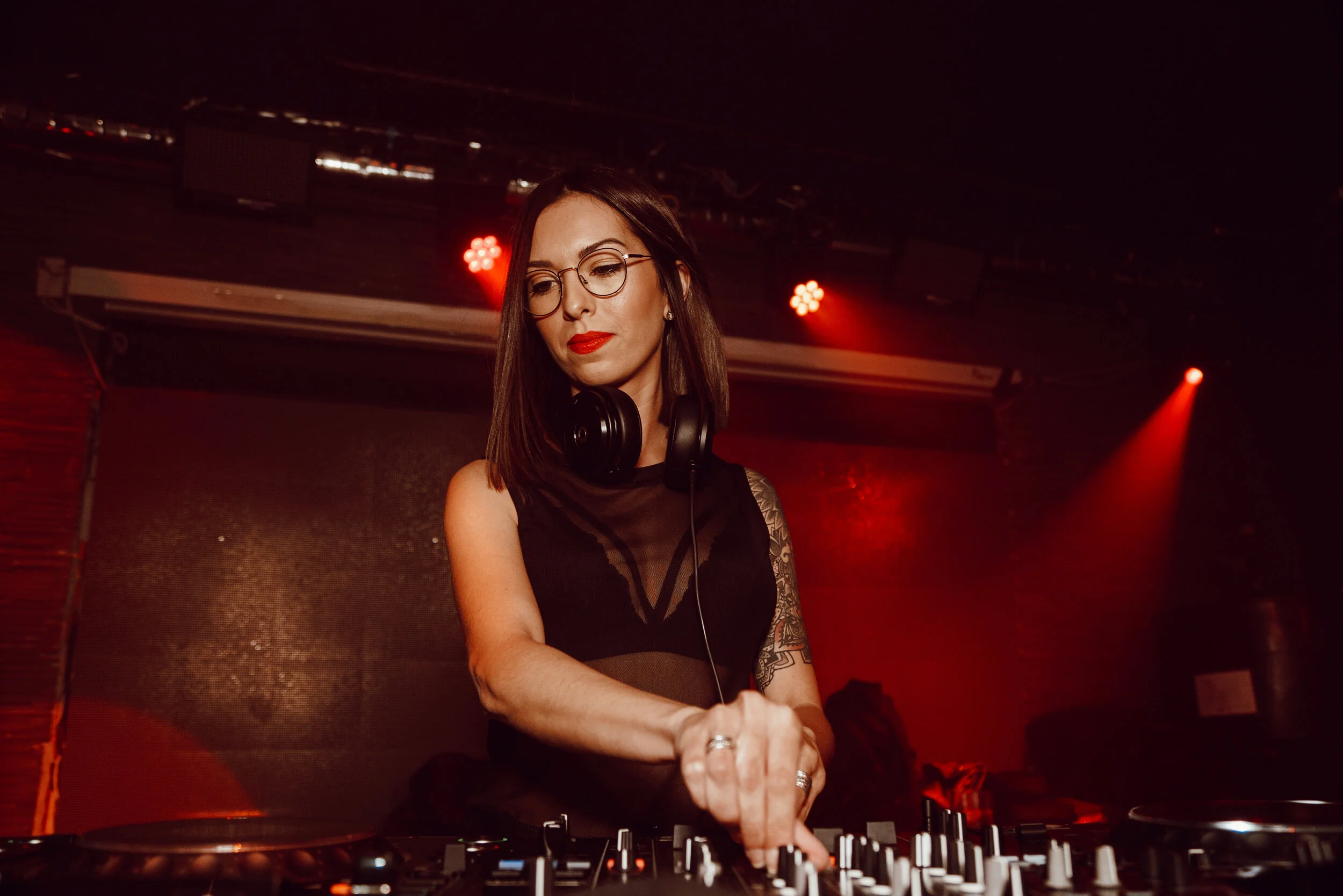 DJ Esther Bronchal Interview | Respect The Dj Interview — Stereotype Co ...