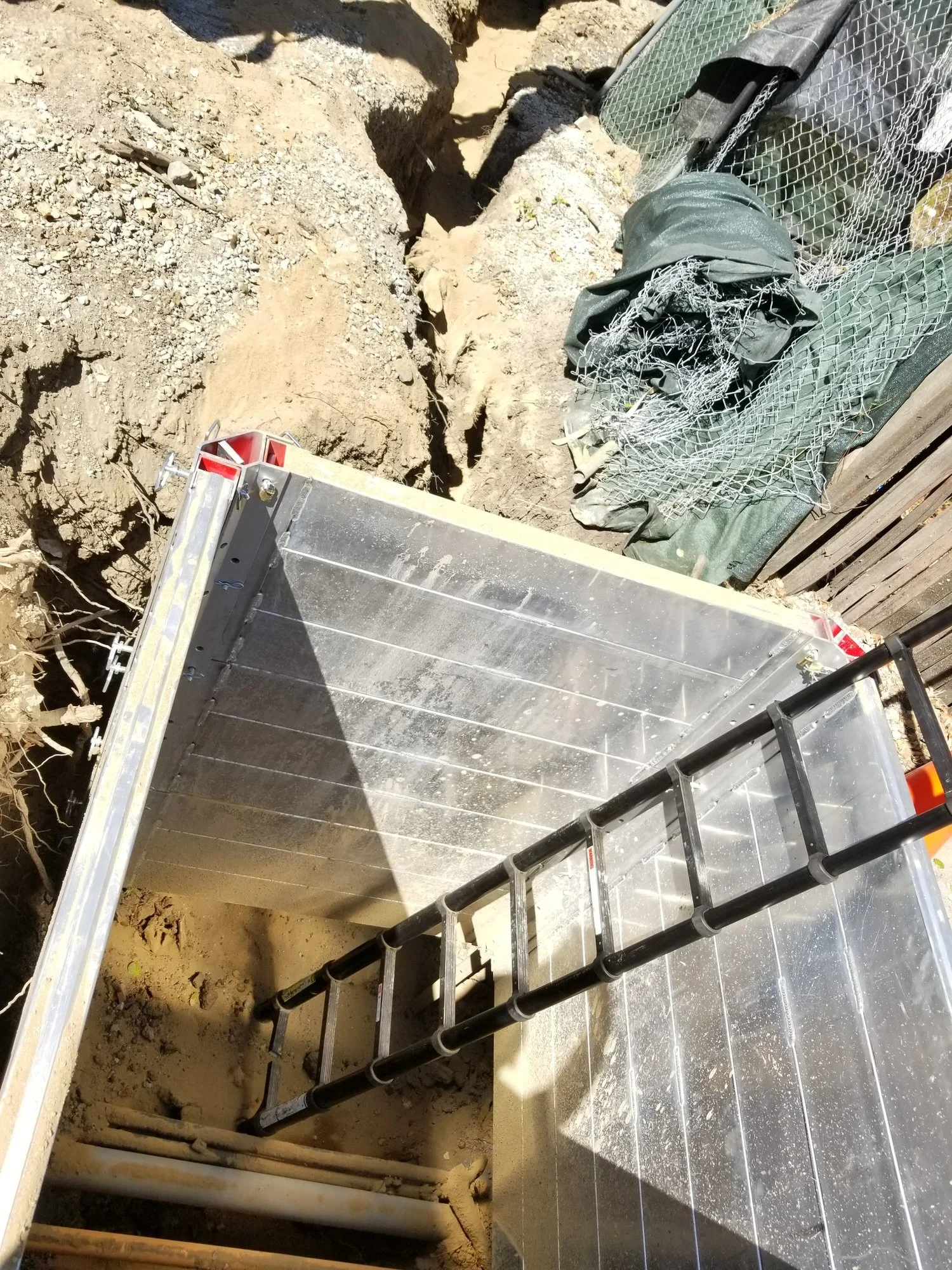 OSHA CERTIFIED SHORING — APEX DIRECTIONAL DRILLING