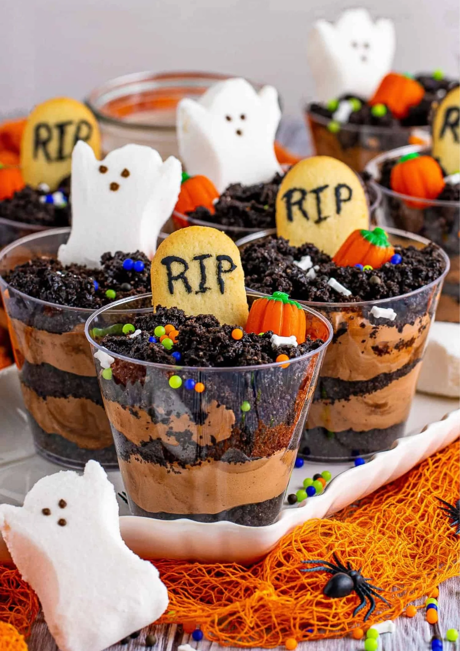 20+ Spooky Halloween Dirt Pudding Recipes — Gathering Beauty