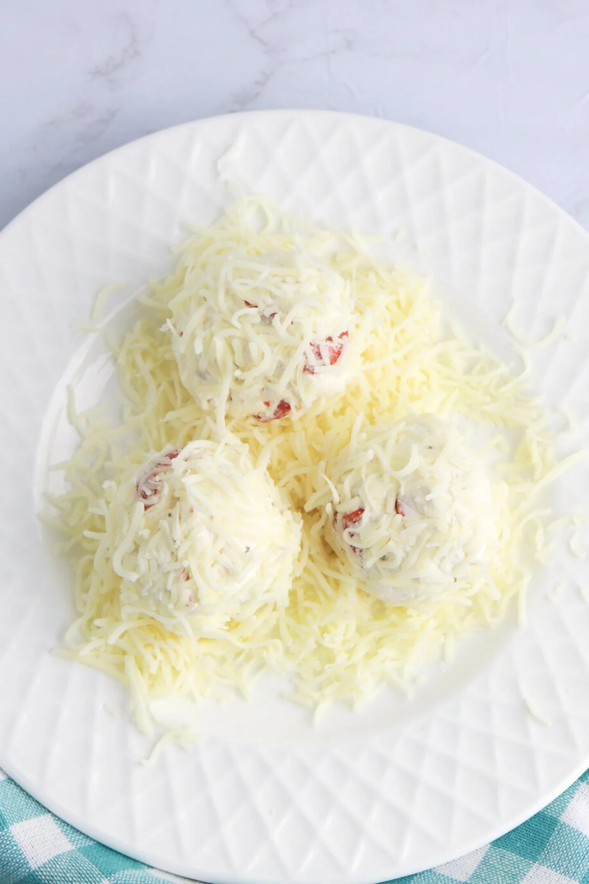 Bunny Butt Easter Cheeseball — Gathering Beauty