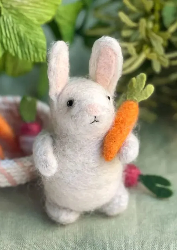 Cute DIY Needle Felting Ideas — Gathering Beauty