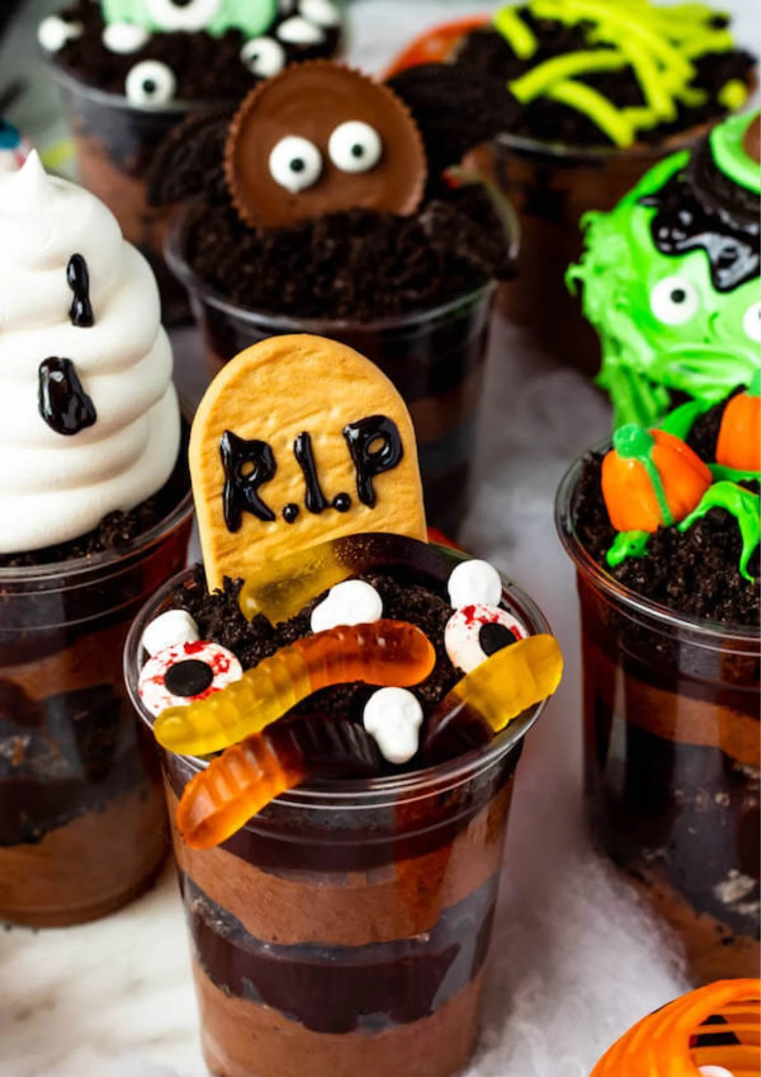 20+ Spooky Halloween Dirt Pudding Recipes — Gathering Beauty