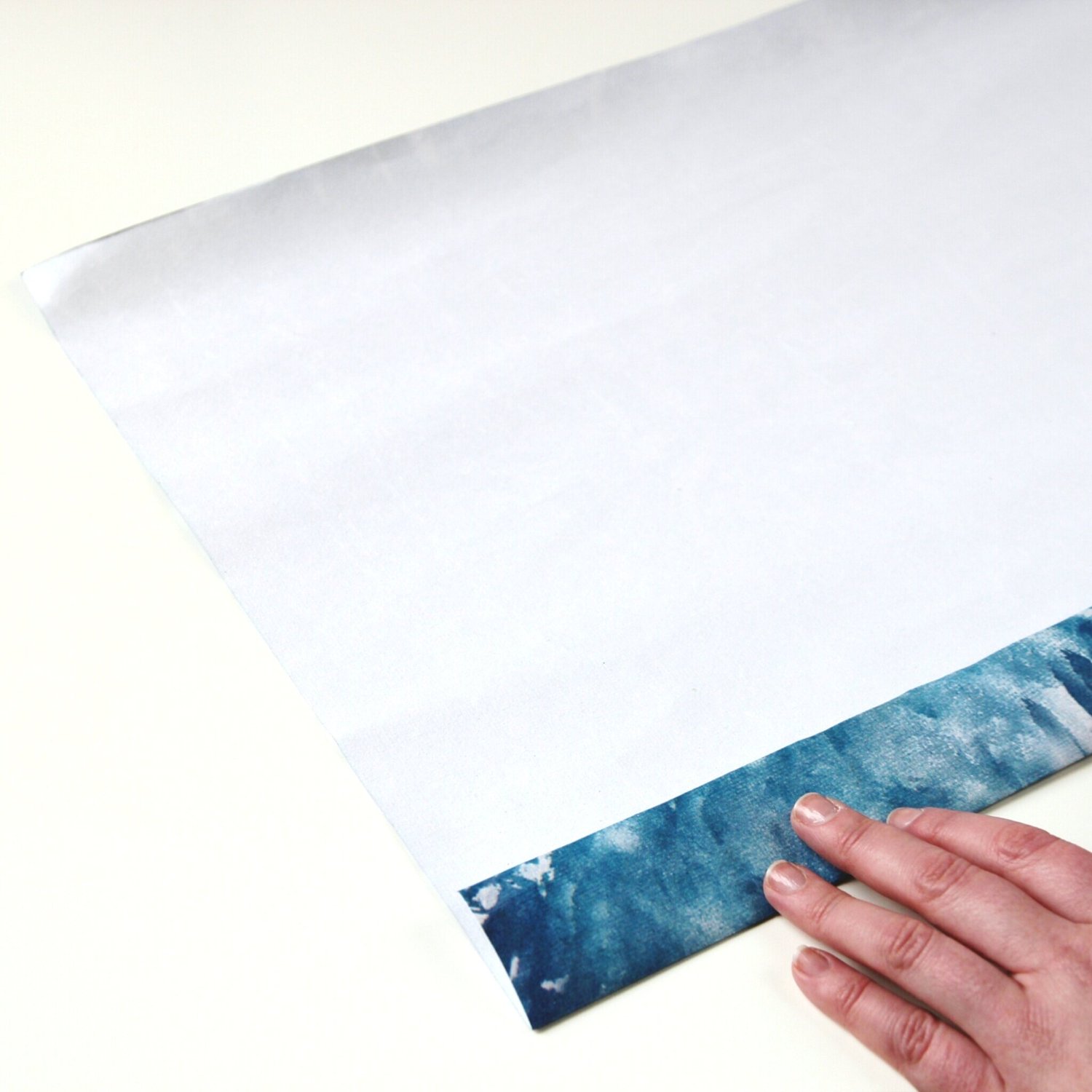 How To Make DIY Gift Bags From Wrapping Paper — Gathering Beauty