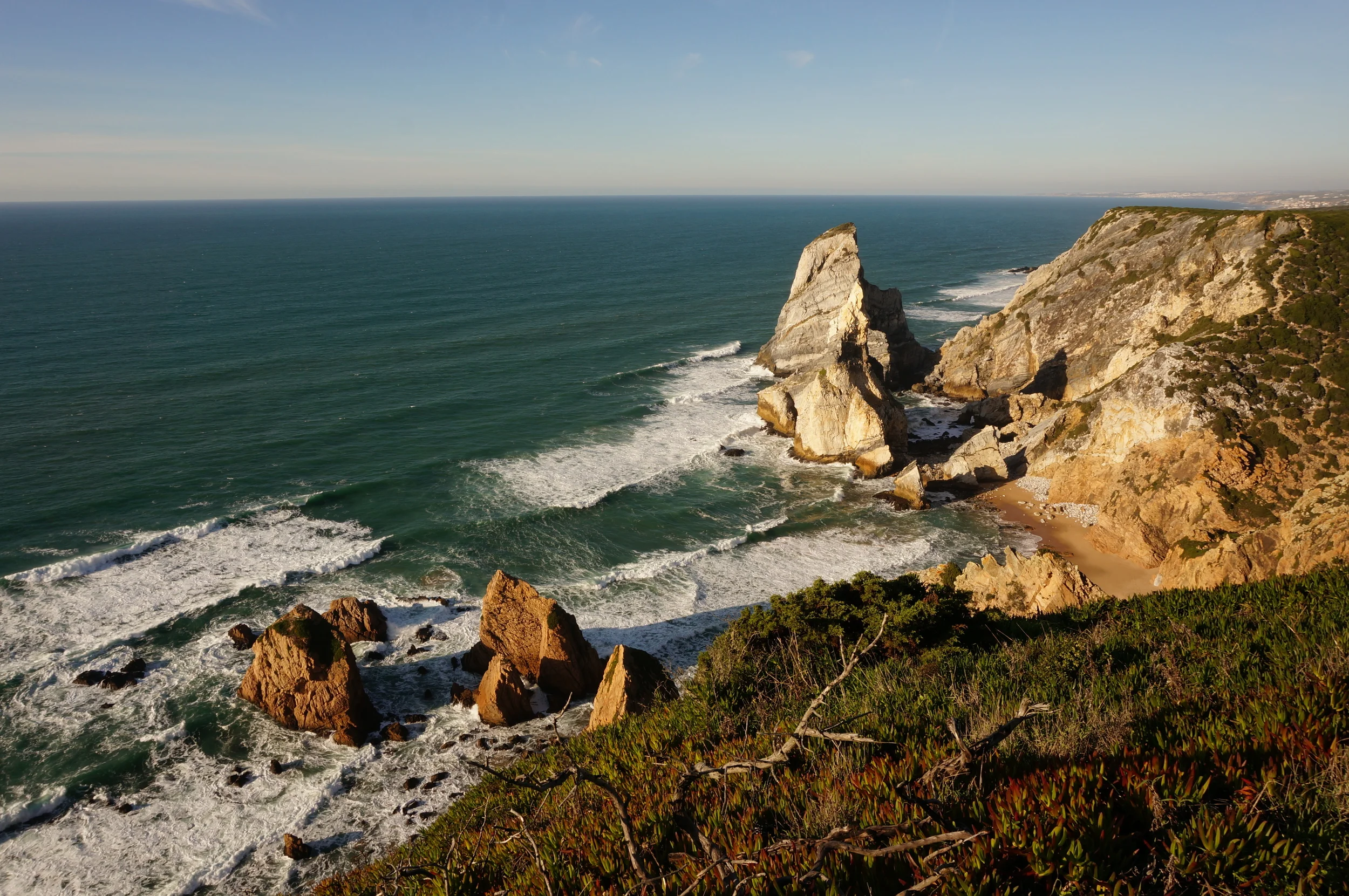 Praia da Ursa - Lisbon's best beach — The Part-Time Backpacker