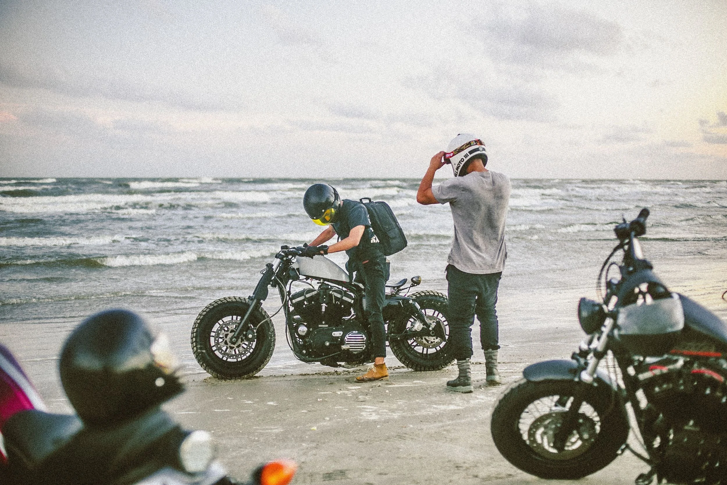 Start Your Custom Build: Motorcycle Customization for Beginners ...