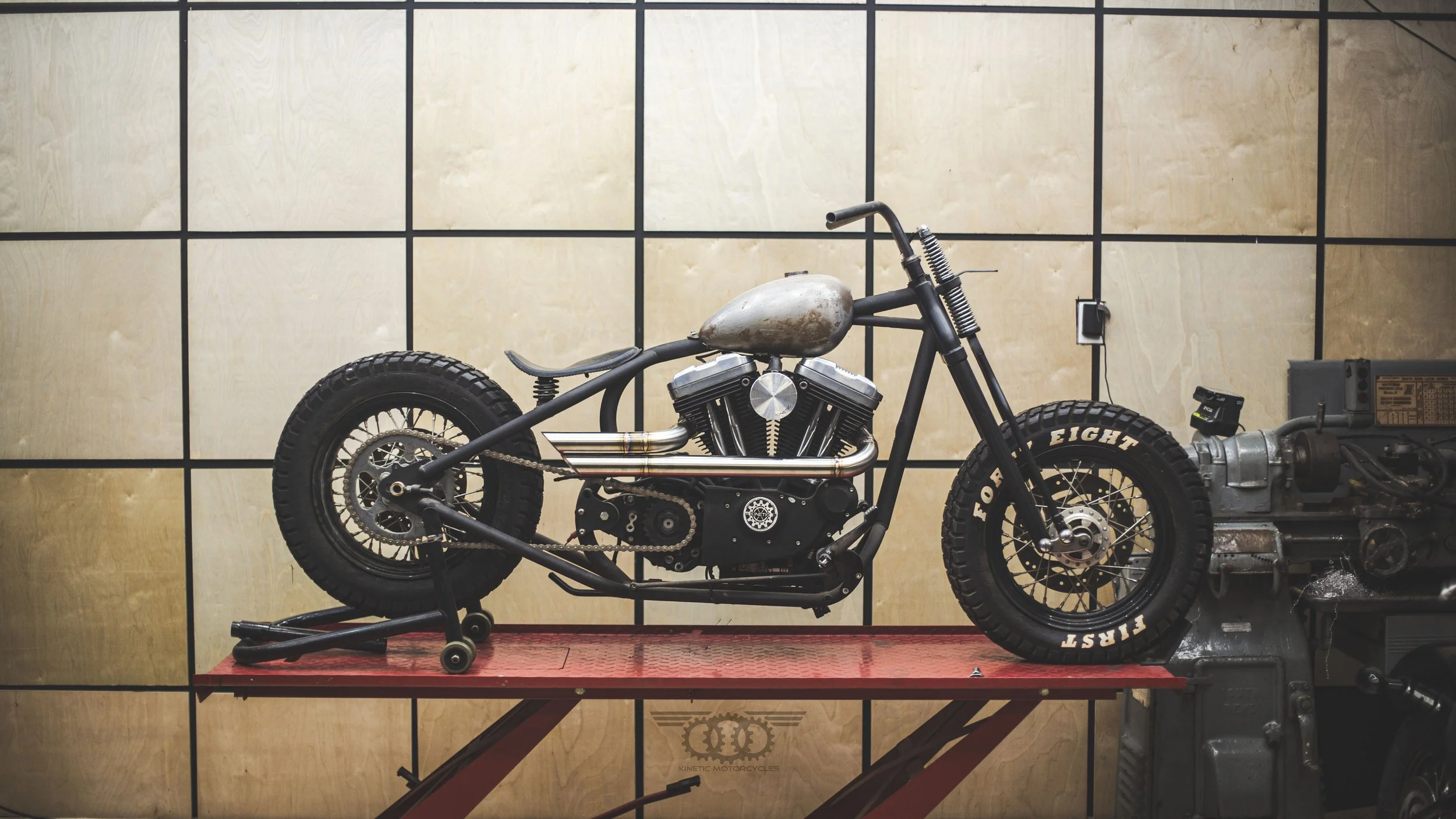 Kinetic Motorcycles - Your Hub for Motorcycle Customization.