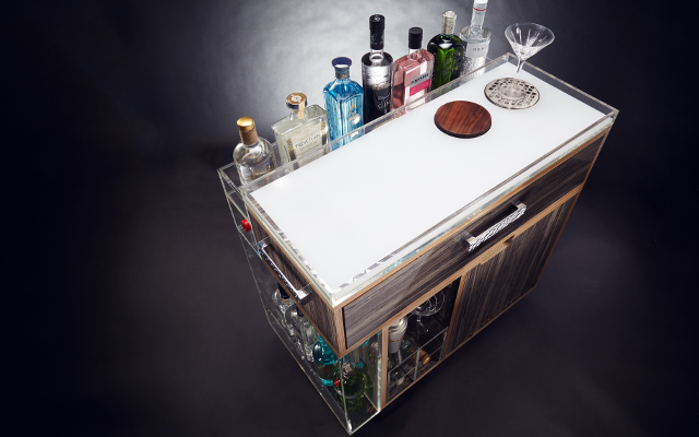 This Gin Trolley is for the discerning gin drinker...and is PIMP ...