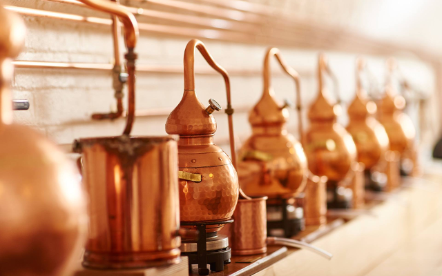 Gin bucket list: 6 things every gin lover should do once — Craft Gin ...