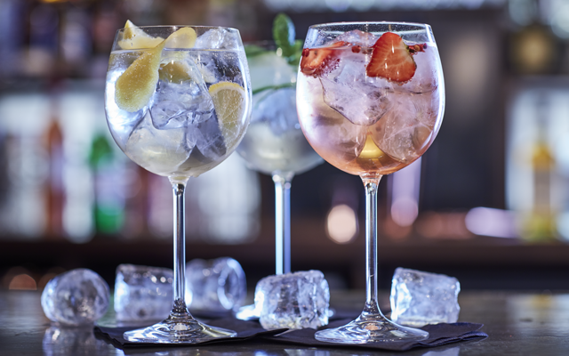 How important is the ice in your cocktail or gin and tonic? — Craft Gin ...