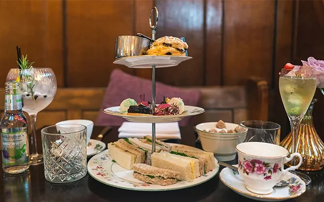 9 delicious gin afternoon teas around the UK to treat yourself to this ...