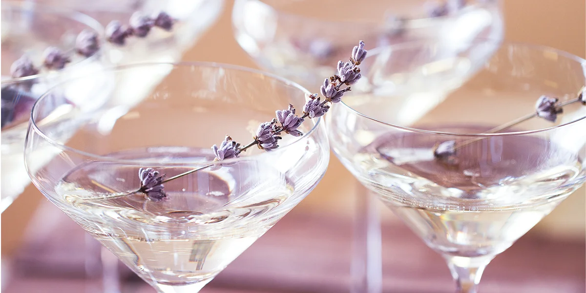 15 bonkers but beautiful gin garnishes you have got to try! — Craft Gin ...