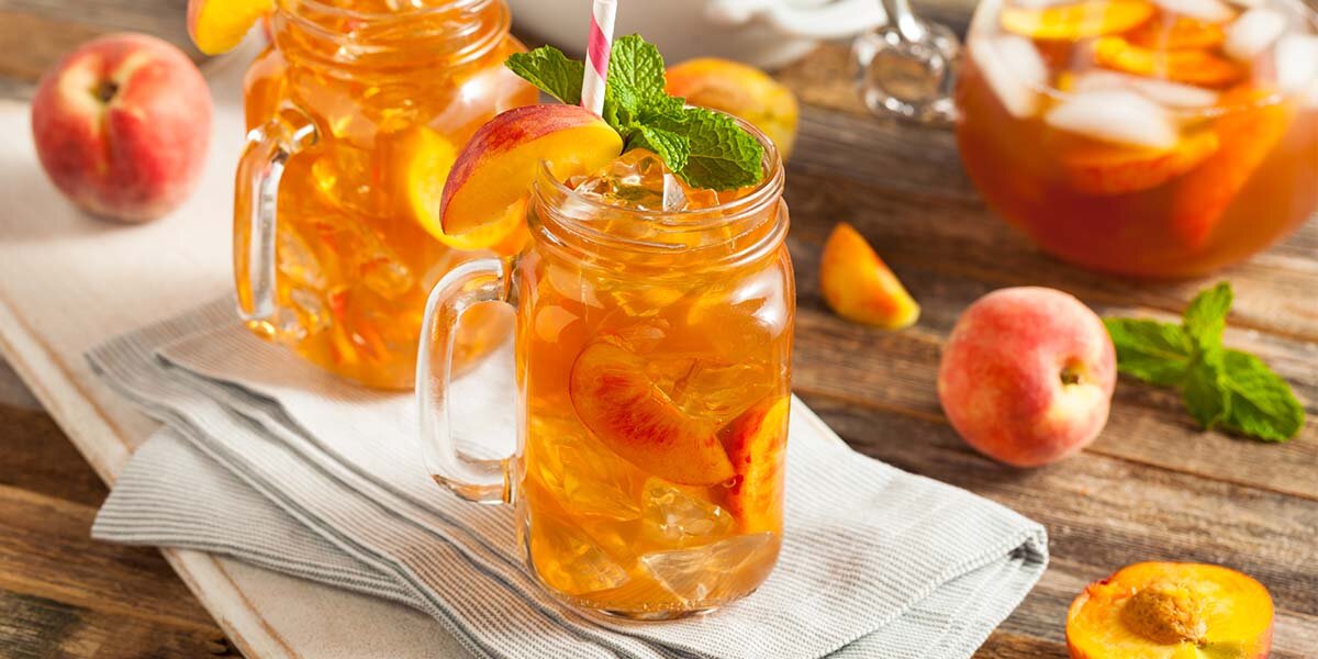 This gin and peach iced tea recipe makes the most refreshing cocktail ...