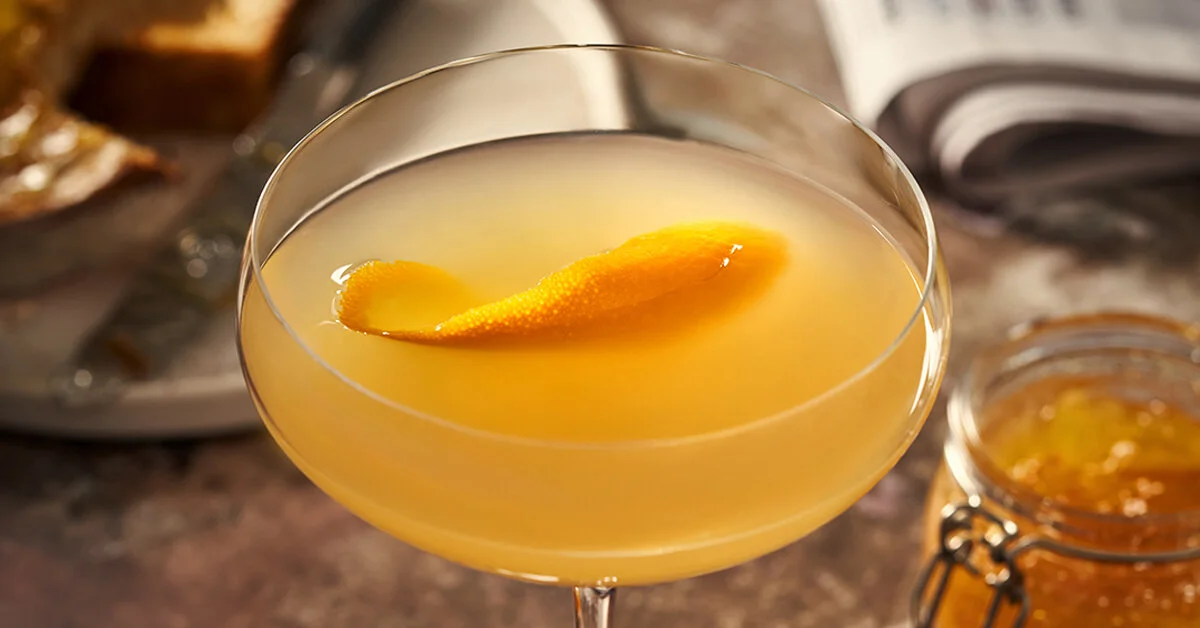This Indian-inspired Mango Martini is the perfect boozy breakfast ...
