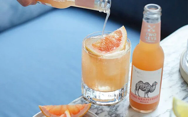 You need to try these three fabulous and super easy cocktails recipes ...