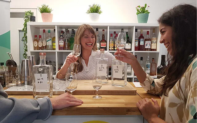 Become a gin tasting expert at our Classic Gins Virtual G&T Tasting ...