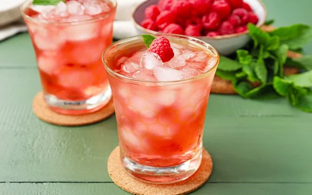 This has to be the best homemade raspberry gin recipe! — Craft Gin Club ...