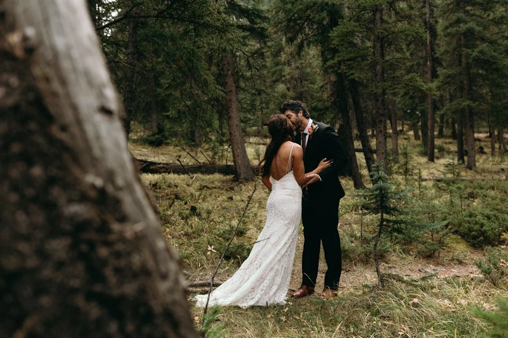 Why October is my Favourite Month for Weddings in Banff — Calgary ...