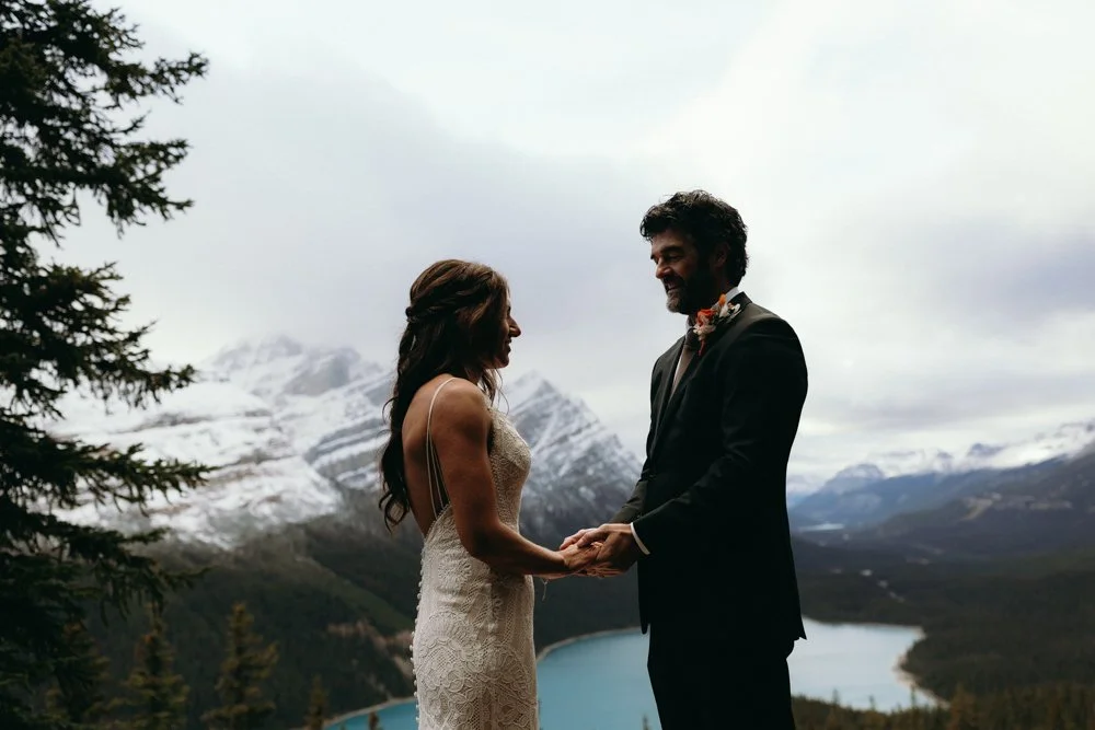 Why October is my Favourite Month for Weddings in Banff — Calgary ...